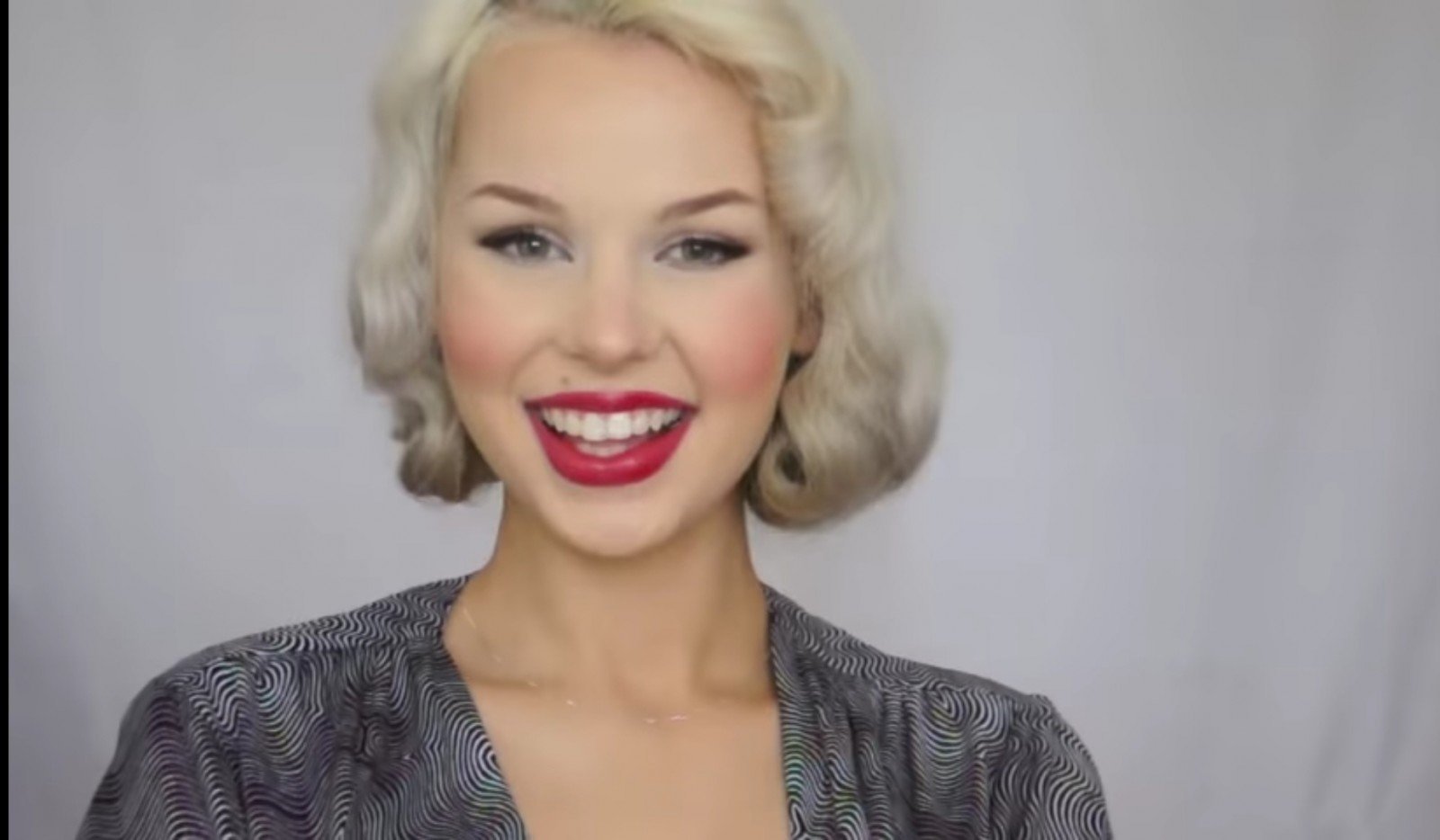 This Is Probably The Most Authentic Pin Up Makeup Tutorial You've Seen