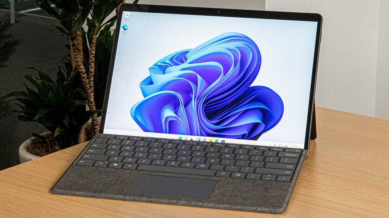 Microsoft Surface Pro 8 2-in-1 Laptop: A Quick Peek - Yodoozy®